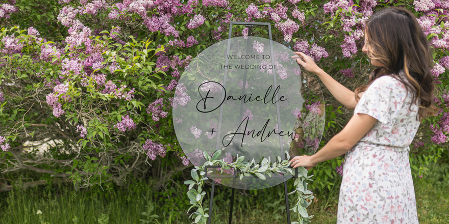 Decorating for a Wedding With Custom Acrylic Signs
